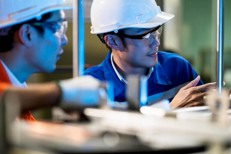 What are the Benefits of Pursuing a Mechanical Engineering Program ...